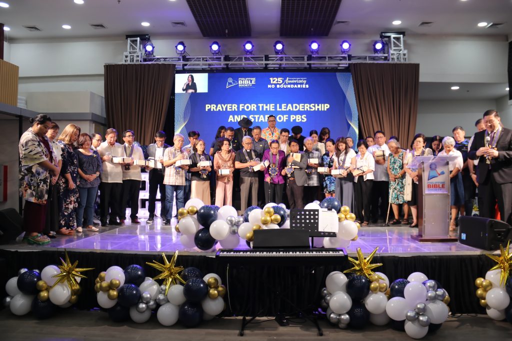 PBS Celebrates 125th Anniversary: No Boundaries! - Philippine Bible Society